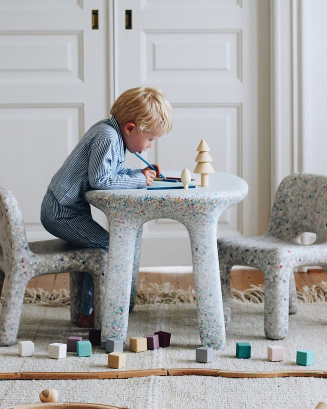 Luisa Table i Party fra ecoBirdy | Studio Mini